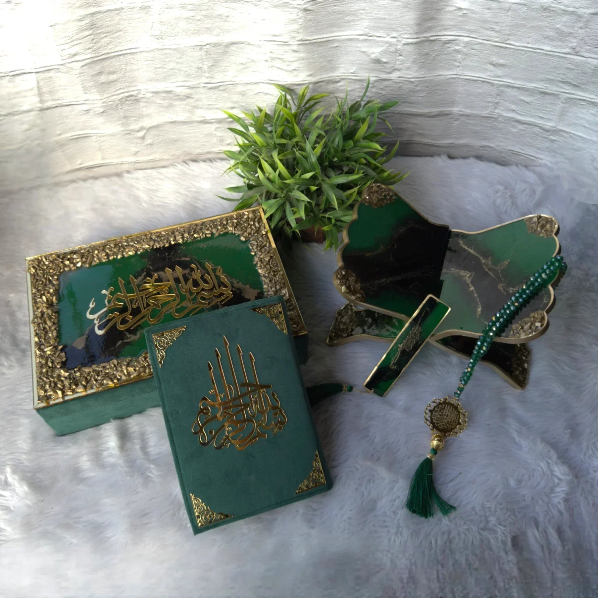 Top 10 Ramadan Gifts 2025 | Fast Delivery & Halal-Certified Presents